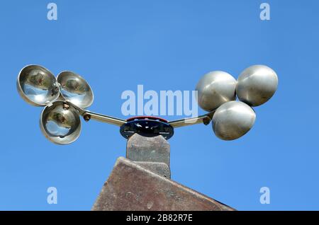 Instrument to measure wind speed Stock Photo - Alamy