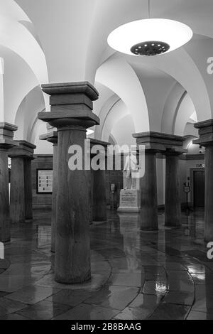 Crypt of the US Capitol Building, Washington DC USA Stock Photo - Alamy