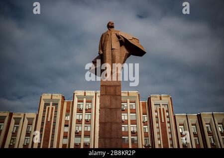 Statue of Lenin in front of former historical barracks in Wünsdorf ...