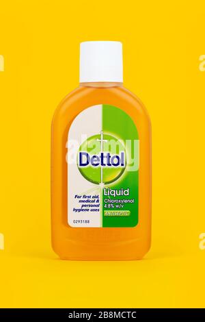 Dettol antiseptic disinfectant Dettol is a Reckitt Benckiser brand ...