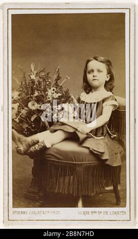 Jeanne Hugo child. "Jeanne Hugo enfant". Photographie d'Arsène Garnier ...