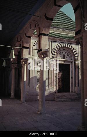 Hamouda Pacha Mosque, Tunis Medina, Tunis, Tunisia Stock Photo - Alamy