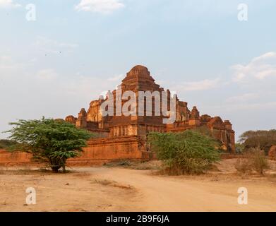 Dhammayan Gyi Temple, Bagan, Myanmar, Asia Stock Photo - Alamy