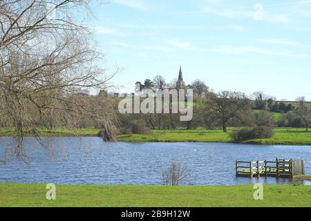 Lake at the Harrold-Odell Country Park Stock Photo - Alamy
