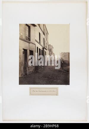 Rue des cinq diamants - Paris, France Stock Photo - Alamy