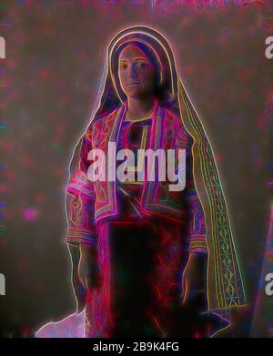 Ramallah woman. 1935, West Bank, Rām Allāh Stock Photo - Alamy