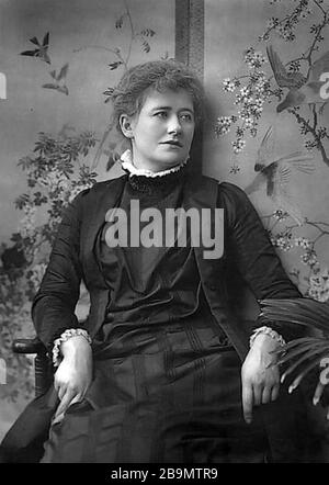 ELLEN TERRY (1847-1928) English stage actress as Imogen in Shakespeare ...