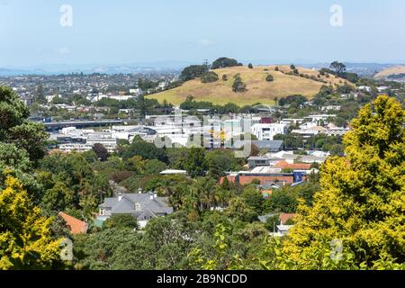 Mount Hobson (Ohinerau) and Epsom suburb from Mount Eden summit, Mt ...