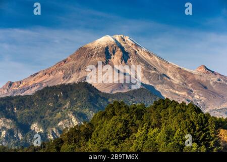 Pico de Orizaba, volcano, view from road near Coscomatepec, Veracruz ...