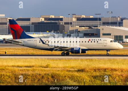 Delta Connection Airlines Embraer ERJ-175 regional jet airliner departs ...
