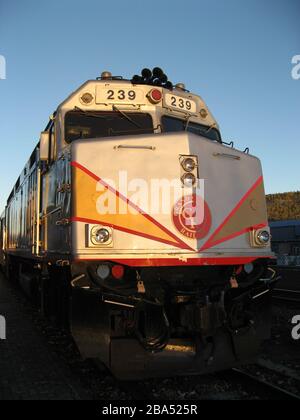 EMD F40PH diesel-electric locomotive owned by Panama Canal Railway ...