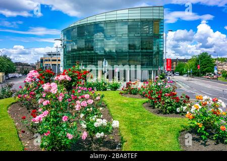 The Wolfson Medical School building on the University of Glasgow campus ...
