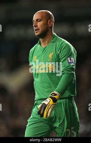 Jose Reina, Liverpool goalkeeper Stock Photo - Alamy