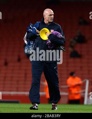 Arsenal Assistant Manager Steve Bould Stock Photo - Alamy