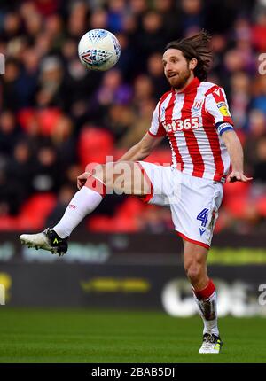 Stoke City's Joe Allen Stock Photo - Alamy