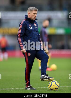 Arsenal assistant manager Steve Round Stock Photo - Alamy