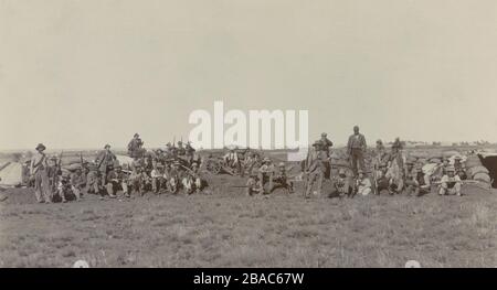 British artillery during the Boer War. 37th R.A. howitzer battery going ...
