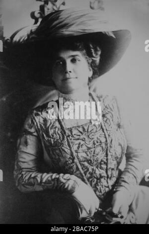 'The Four Cohans' were a family vaudeville act that toured from 1890 to ...