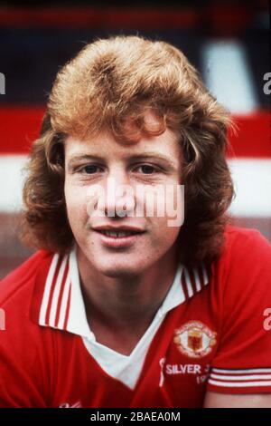 Jimmy Nicholl, Manchester United Stock Photo - Alamy