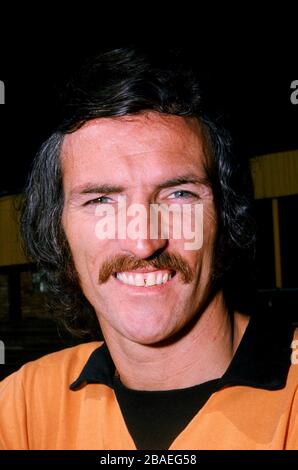 DEREK DOUGAN WOLVERHAMPTON WANDERERS. DEREK DOUGAN WOLVERHAMPTON ...