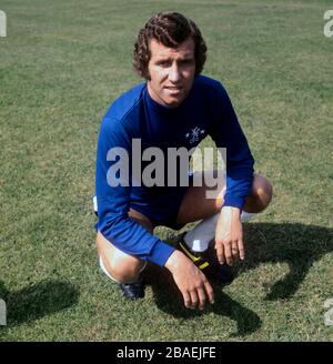 Soccer - Chelsea FC - Peter Osgood Stock Photo - Alamy