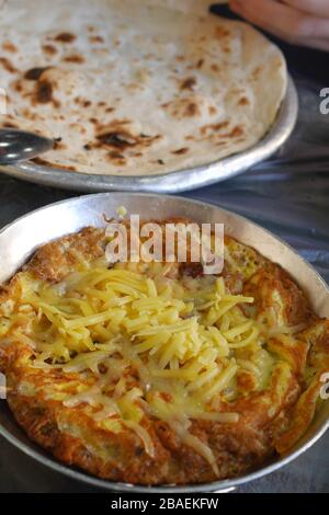 Traditional Bahraini Bread Stock Photo - Alamy
