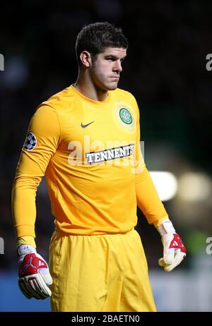 Celtic goalkeeper Fraser Forster Stock Photo - Alamy