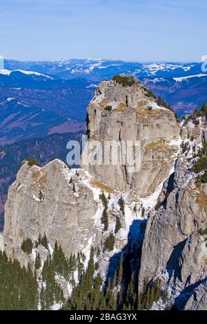 beautiful winter landscapes in the Romanian mountains, Fantanele ...