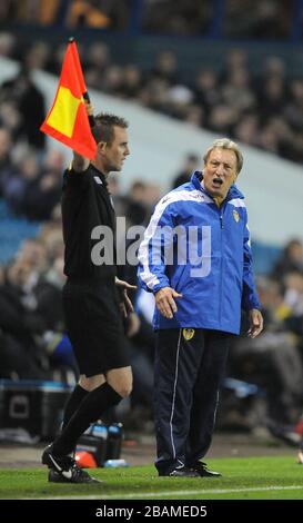 Leeds United manager Neil Warnock Stock Photo - Alamy
