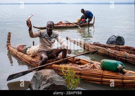 Tankwa traditional Ethiopian reed boat made from Papyrus on Lake Tana ...