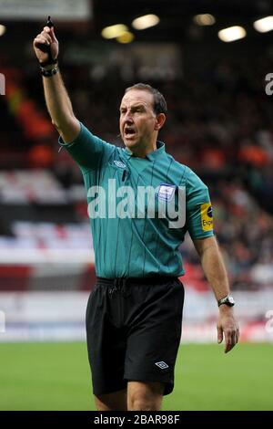 Referee Mick Russell Stock Photo - Alamy
