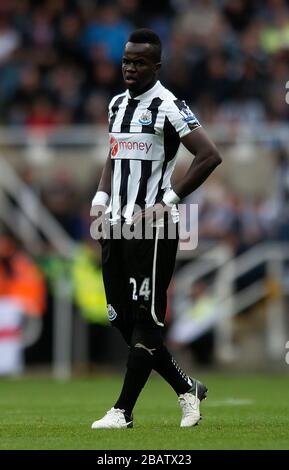 Cheick Tiote, Newcastle United Stock Photo - Alamy