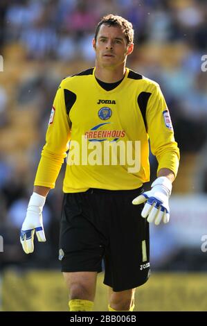 Chris Weale, Shrewsbury Town Stock Photo - Alamy