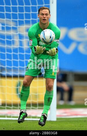 Bury goalkeeper Trevor Carson Stock Photo - Alamy