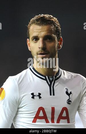 Roberto Soldado, Tottenham Hotspur Stock Photo - Alamy