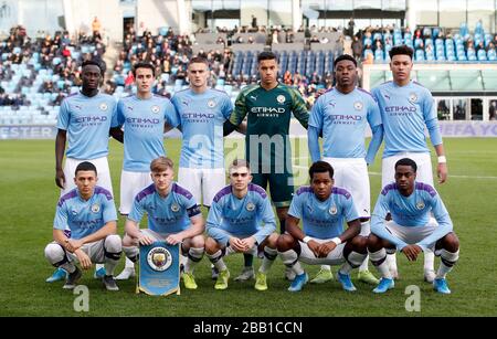 Manchester City's (back row-left to right) de Moraes Ederson, Ilkay ...