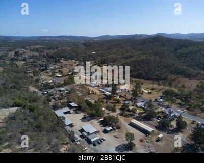 Aerial of the small mining community of Mount Perry near Bundaberg ...