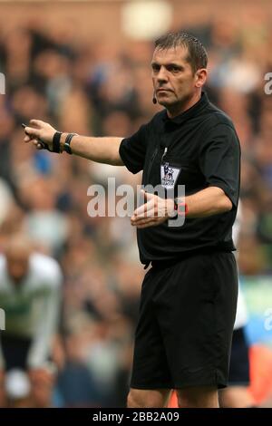 Phil Dowd, Referee Stock Photo - Alamy
