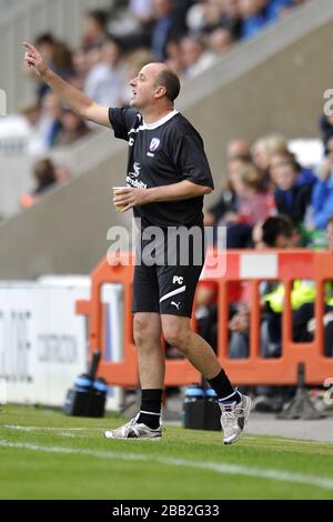 Manager Paul Cook, Chesterfield Stock Photo - Alamy