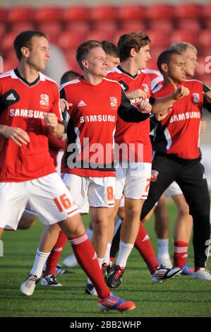 Simon Ferry, Swindon Town Stock Photo - Alamy