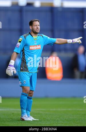 Goalkeeper Mark Tyler, Luton Town Stock Photo - Alamy