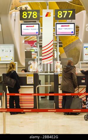 Business Class Check in Counters at Changi Airport Terminal 3 Stock ...