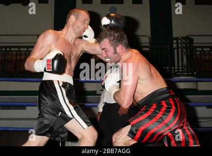 Mark Stupple (Bermondsey, black shorts) defeats Peter Dunn (Pontefract ...