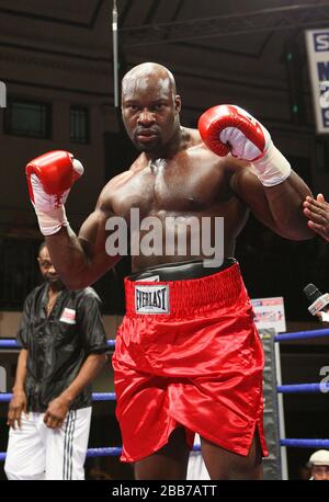 Larry Olubamiwo (Hackney, red shorts) defeats Vlado Szabo (black shorts ...