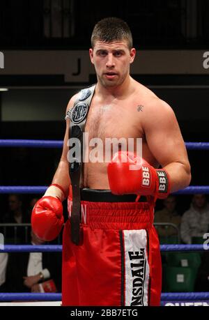 Sam Sexton (Norwich, red shorts) defeats Colin Kenna (Southampton ...