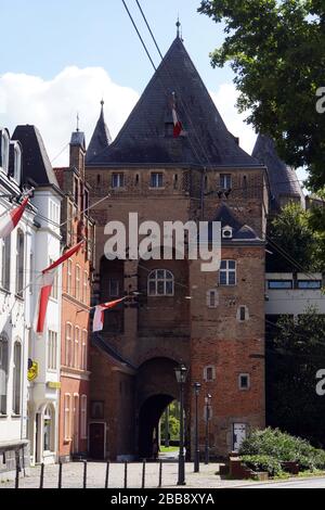 Obertor in der historischen Altstadt, Neuss, Nordrhein-Westfalen ...
