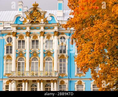 Grand Rococo Baroque frontage, Catherine Palace, Tsars Village ...