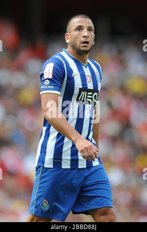 Nabil Ghilas, FC Porto Stock Photo - Alamy