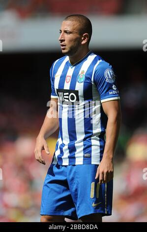Nabil Ghilas, FC Porto Stock Photo - Alamy