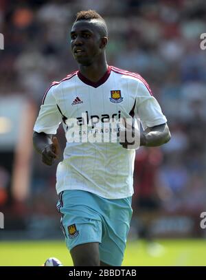 West Ham United's Modibo Maiga celebrates scoring his sides second goal ...